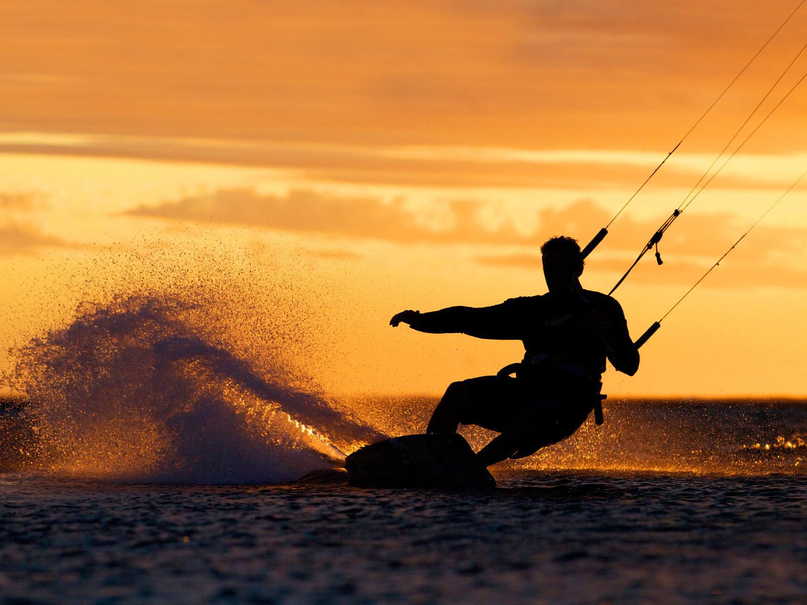 Extreme Sports: Kitesurfing