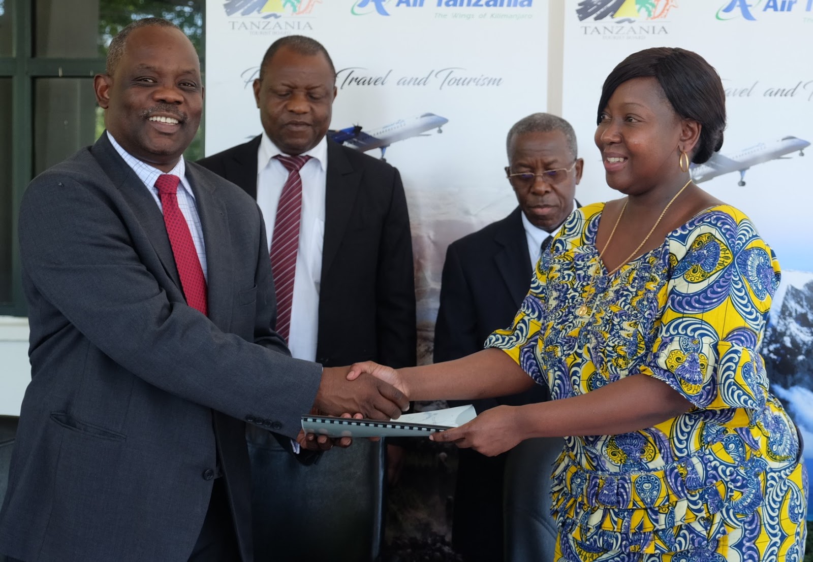 ATCL, TTB WAKUBALIANA KUKUZA SEKTA YA UTALII NCHINI - KATUMA BLOG tz.