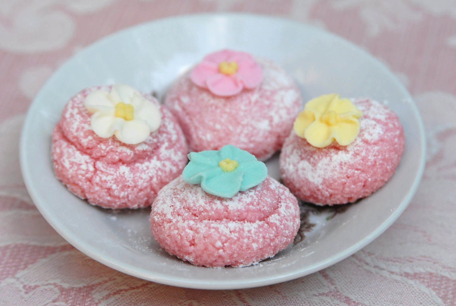 Pink Piccadilly Pastries: Pink Tapioca Tea Party