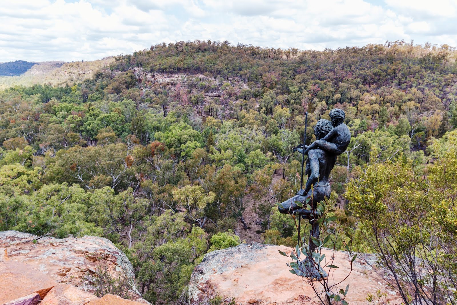 National Park Odyssey: Sculptures in the Scrub Walking Track ...