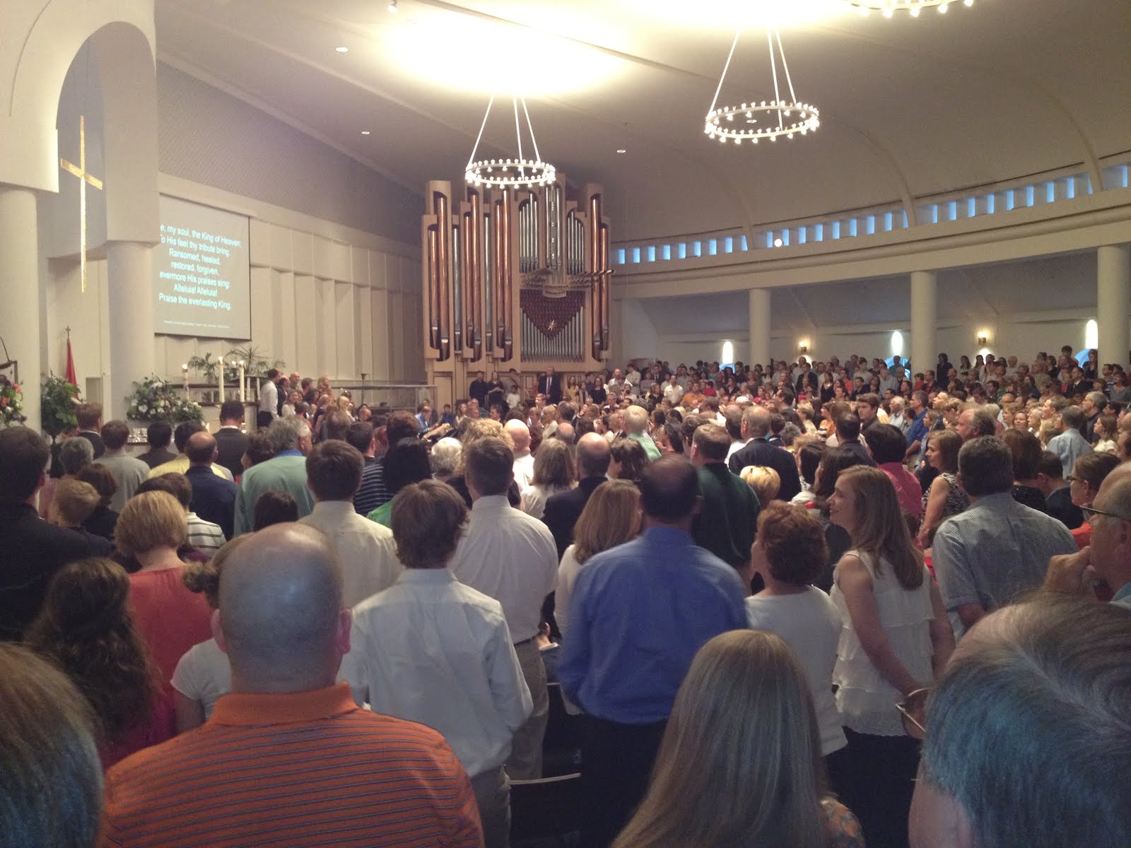 BabyBlueOnline: Over a thousand people pack the church as The Falls ...