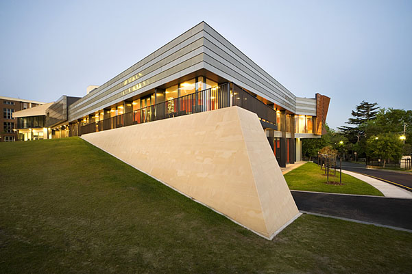 Design Ideas: The Science and Performing Arts complex | Xavier College ...
