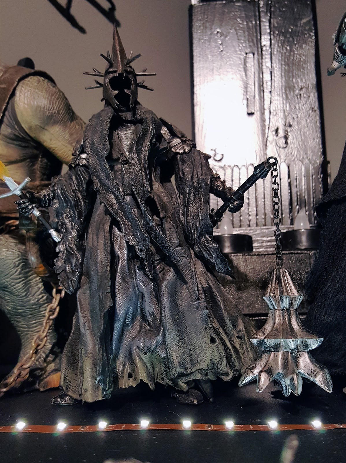The Outer Heaven: The Lord of the Rings Display