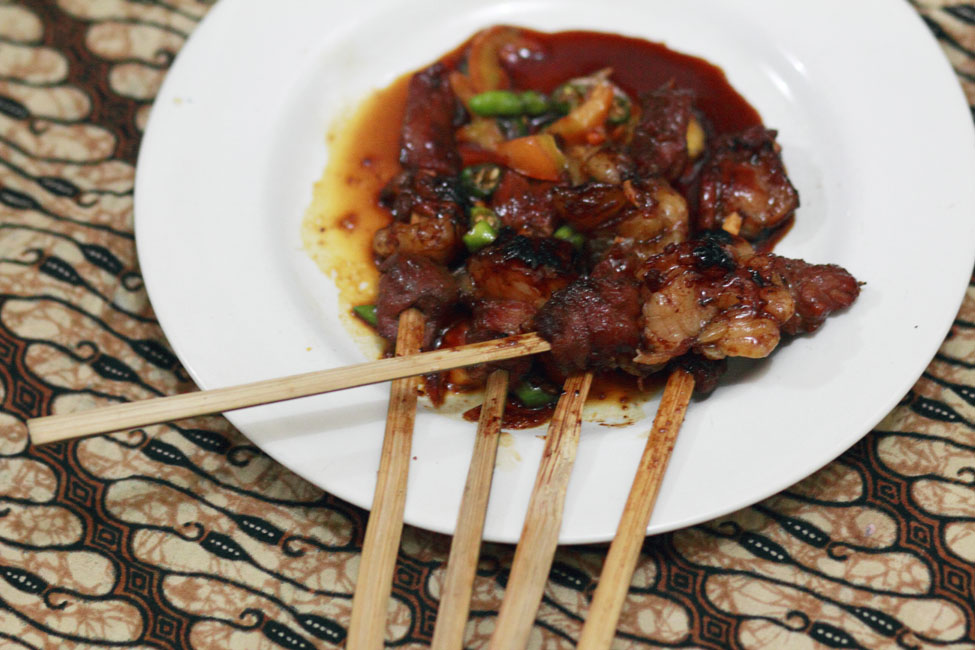 Sate Ayam & Sate Kambing {Chicken & Goat Satay} - endyDaniel