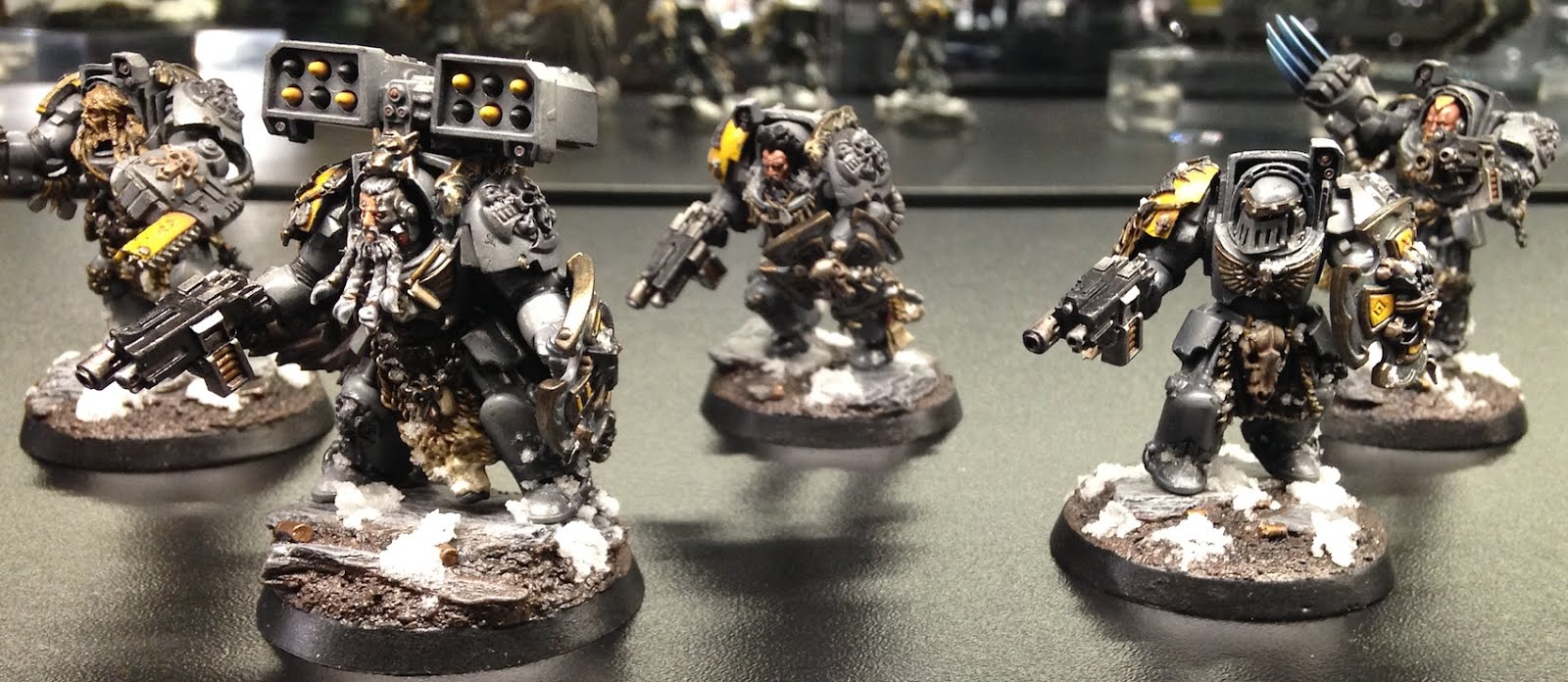 Warpstone Flux: Warhammer World: Space Wolves of Horus Heresy