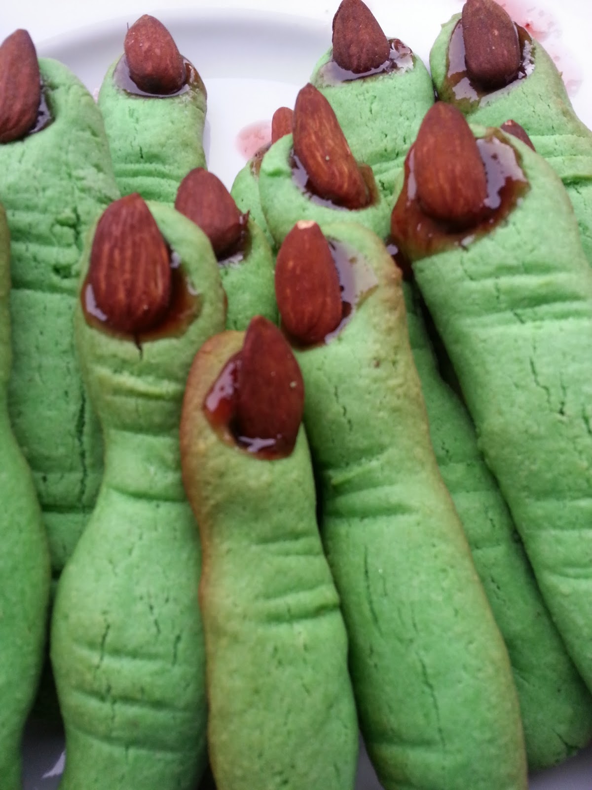 La cuisine de Carolina et Verónica: Dedos de Bruja sanguinarios ...