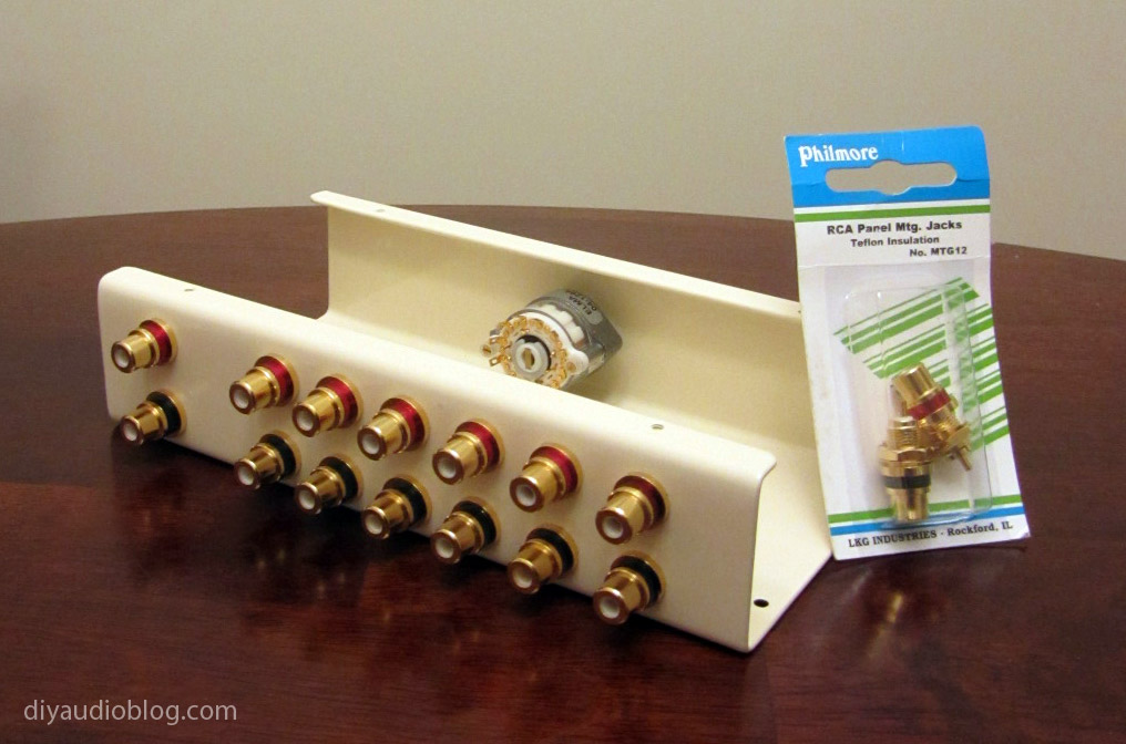 DIY Audio Electronics from Zynsonix.com: Custom RCA Switch Box for Audio