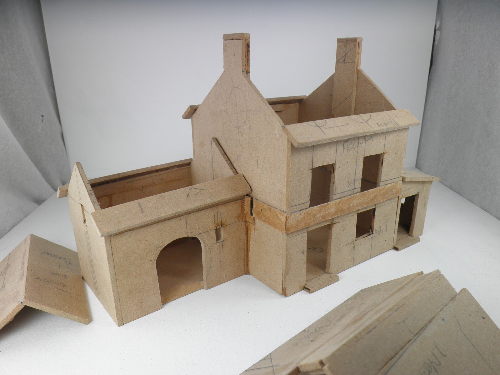 JOHN BOND's WARGAMING STUFF: DIY MDF BUILDINGS, Part 1 28mm