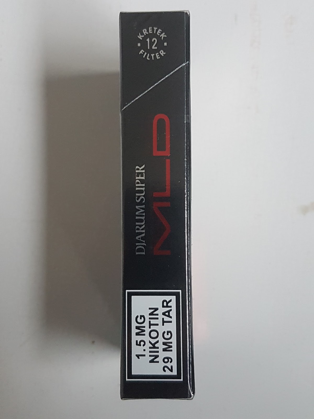 Djarum Super MLD (Mild) Black Series Isi 12 Batang, Rokok Kadar Tar FF ...