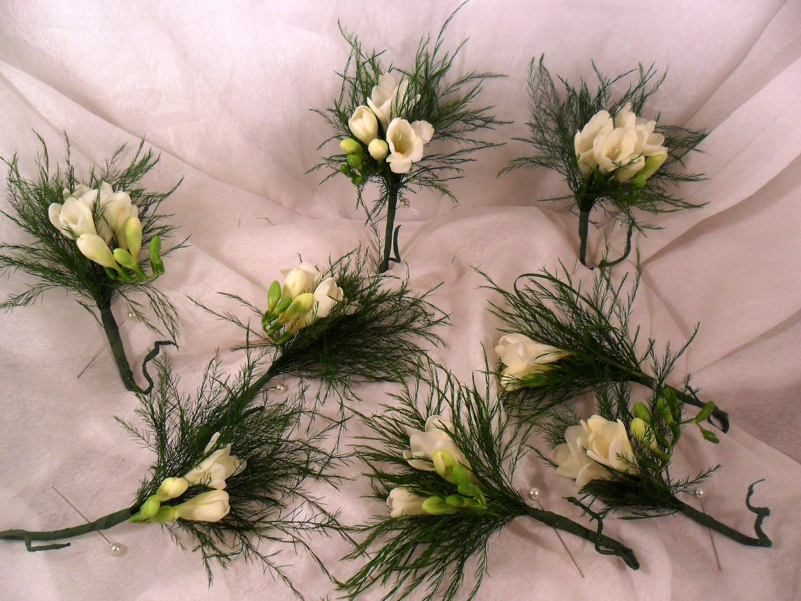 Cocarda piept nunta Cluj | Florarie Non Stop