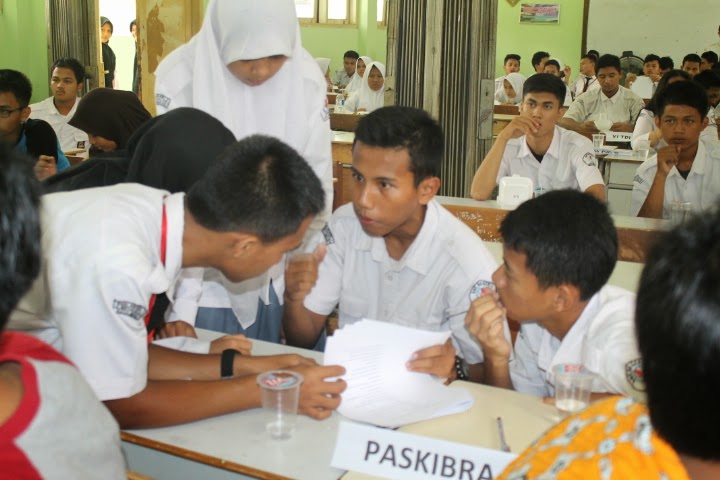 Rapat Pleno Pengurus OSIS 2015/2016