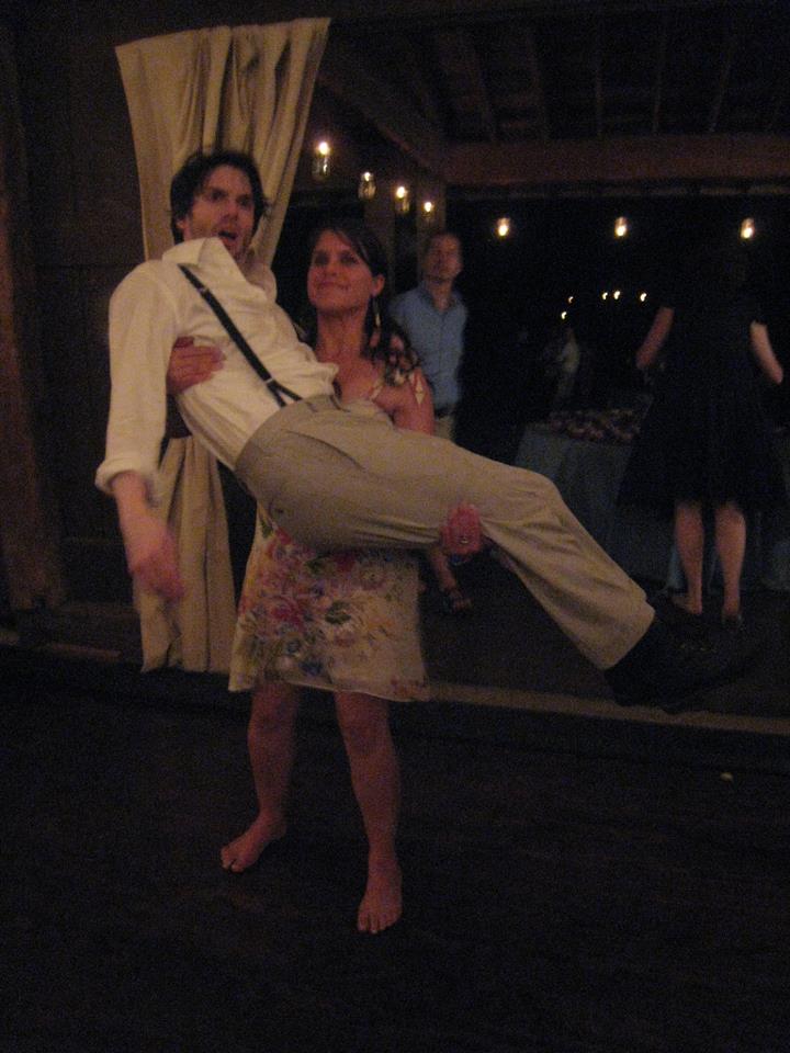 Strong Lift and Carry Photos and Videos - Strong Muscular Girls Lift ...