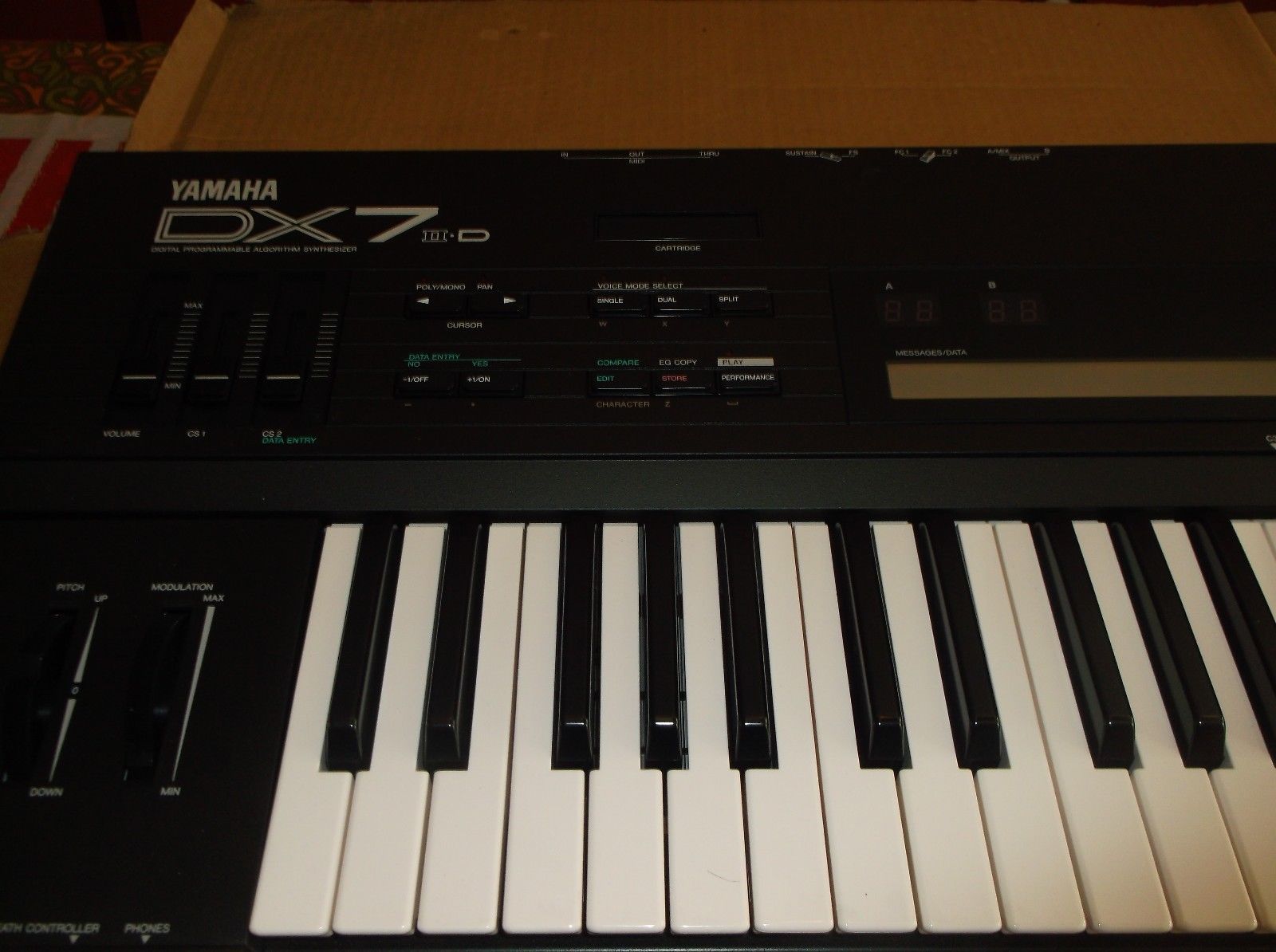 MATRIXSYNTH: Yamaha DX7 II-D Digital Synthesizer, New In Box
