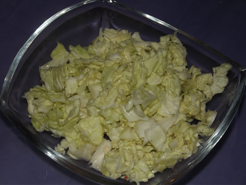 Adventures in Flavorland: Salată de varză (Romanian cabbage salad) (raw ...
