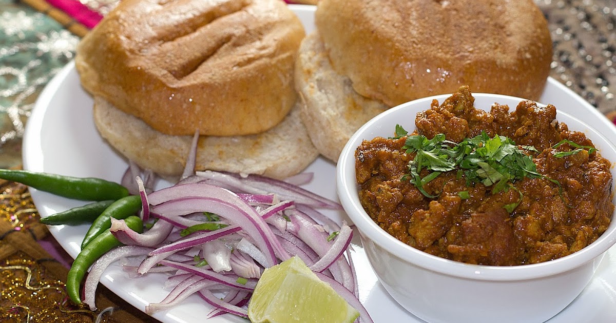 fabulous fridays: Keema Pav