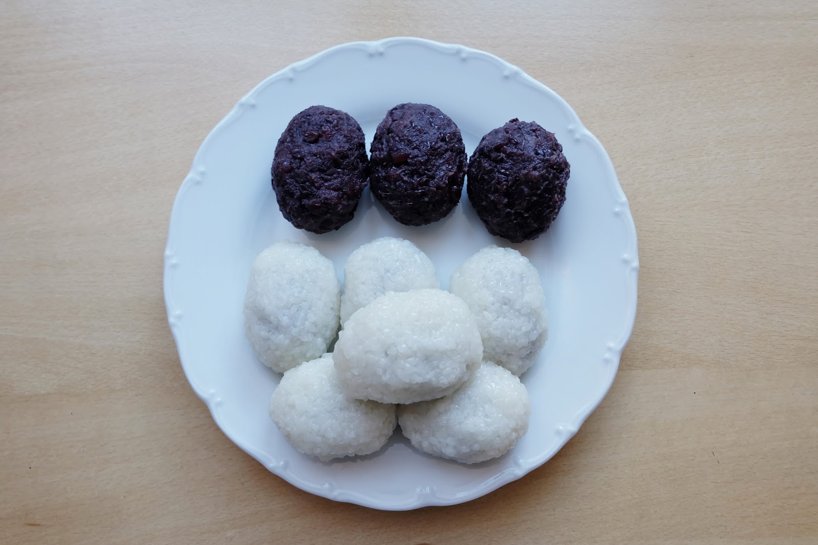 Ohagi/Botamochi おはぎ/ぼたもち - Mlsný králík z rýžového těsta