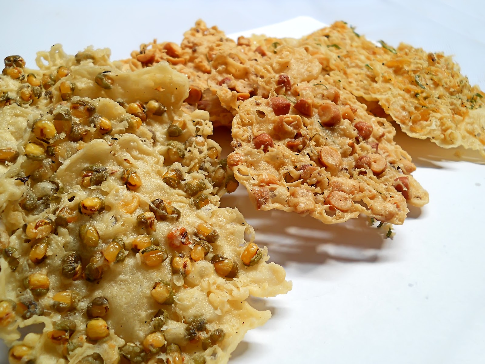 Crispy Peanut Crackers - Rempeyek Kacang