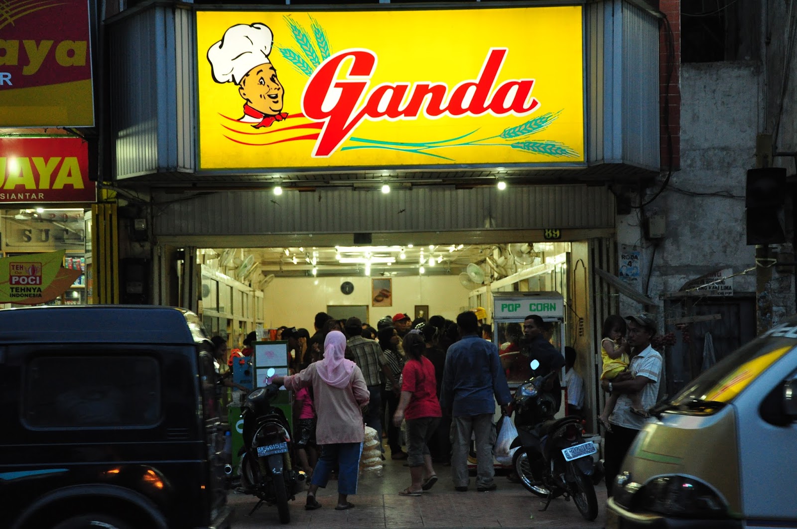 Roti Ganda- salah satu oleh-oleh khas Siantar