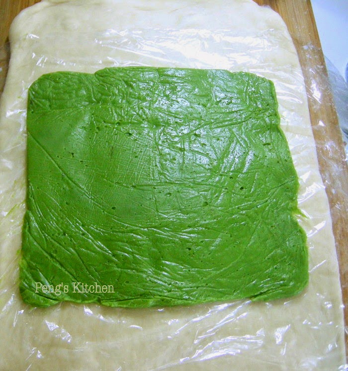 Peng's Kitchen: Matcha Marble Bread Loaf