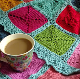 The Patchwork Heart: The Crochet Patchwork Blanket