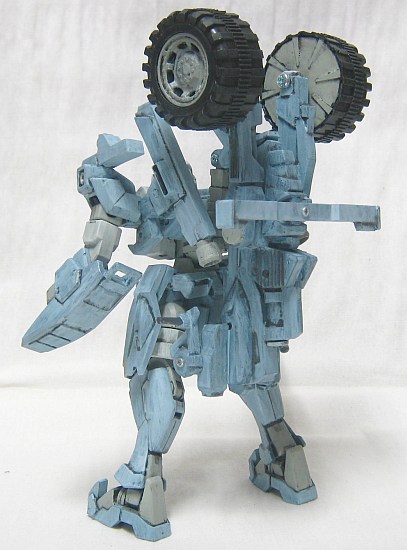 GUNDAM GUY: 1/144 Genoace Mospeada Custom - Custom Build