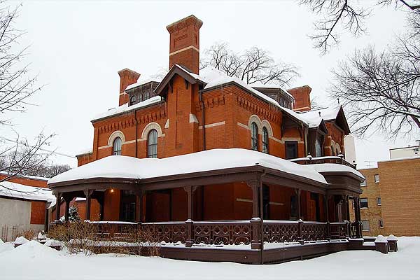 Demon Hotel: DEMON HOTEL