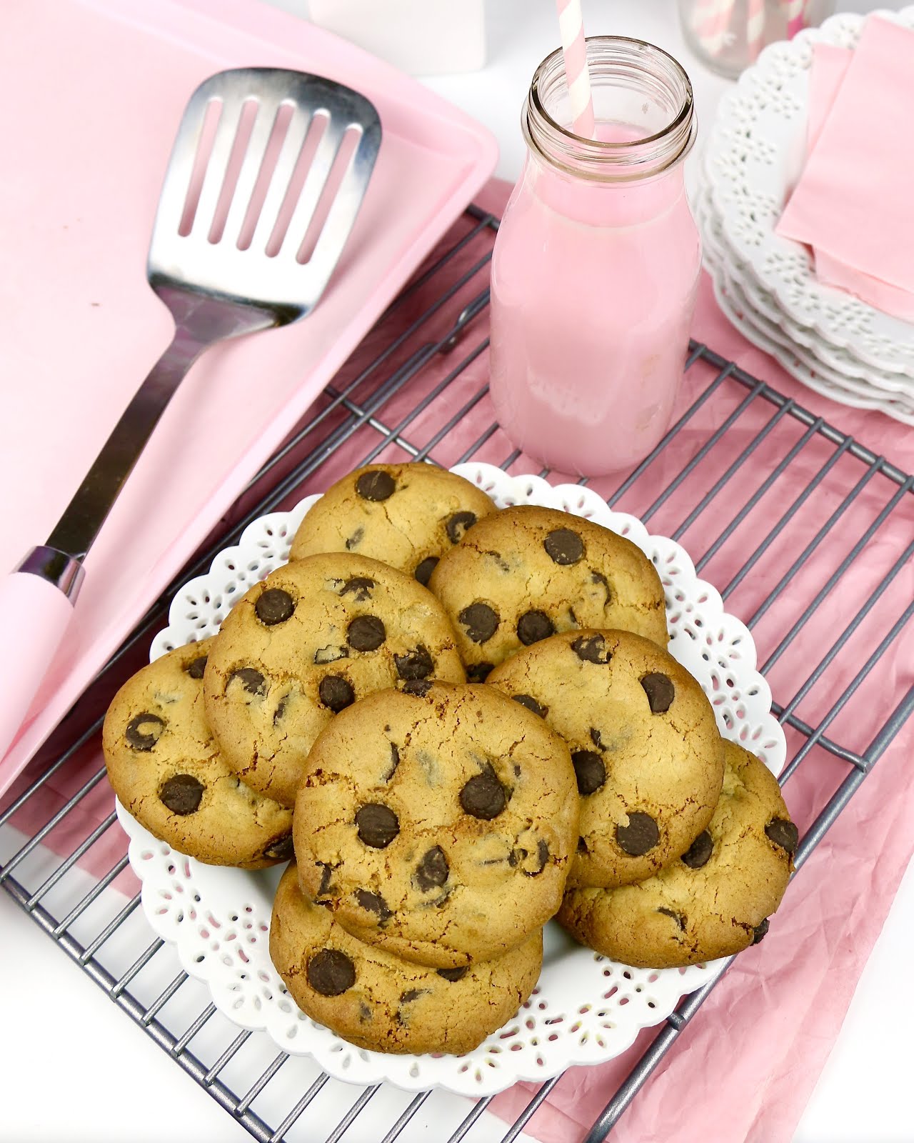 {VIDEO} THE BEST Small-Batch Chocolate Chip Cookies (Yield: 8 ...