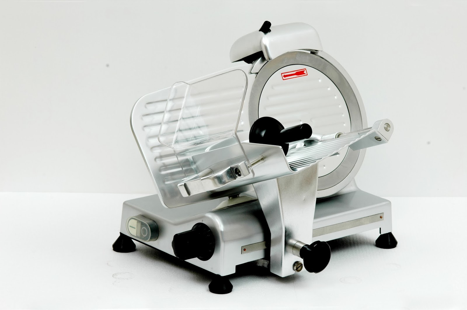 Feliator Mezeluri Pret- Feliatoare Profesionale Horeca - Amenajari HoReCa