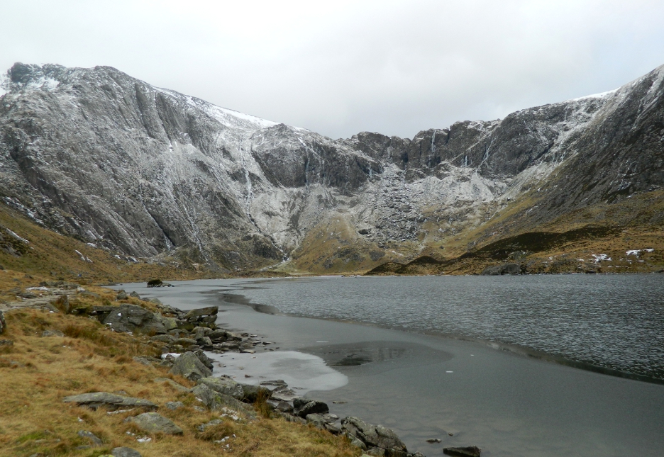 Ceridwen's Canvas: Cwm Idwal in frosty, bleak February