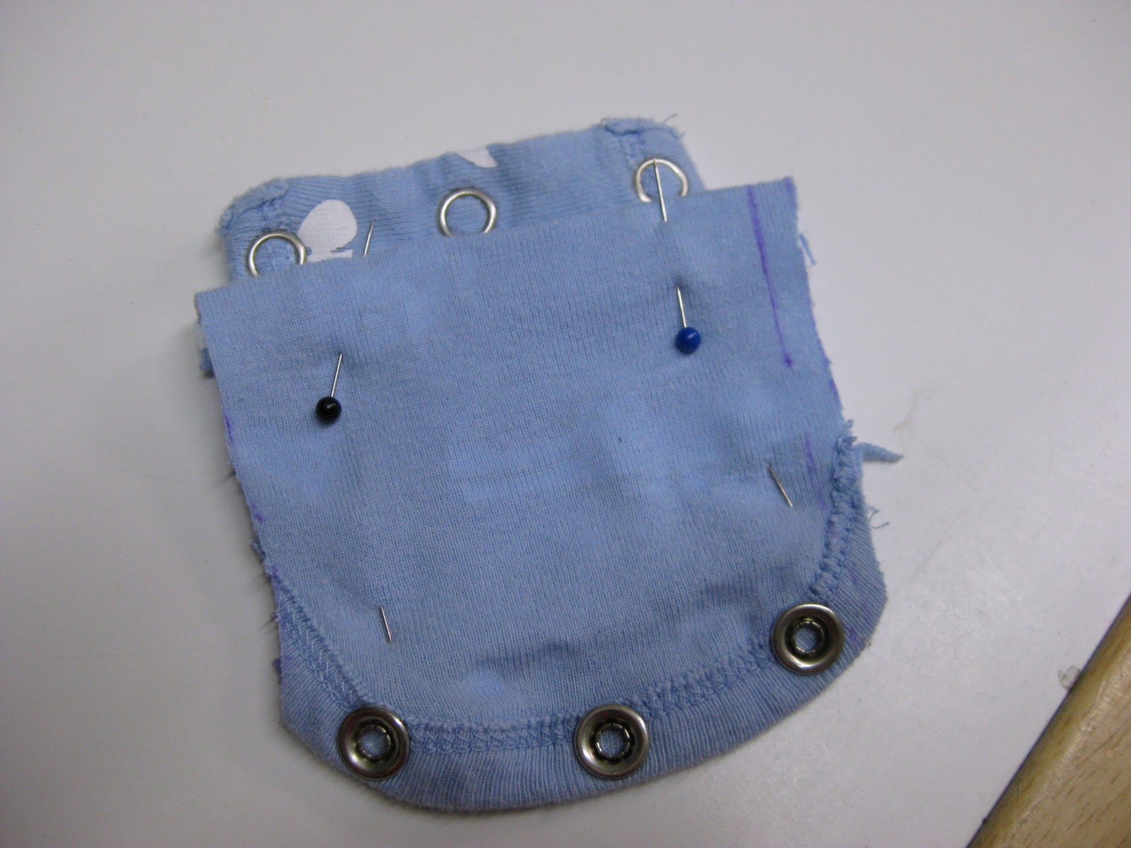 My Handmade Home: Tutorial: Onesie Extender