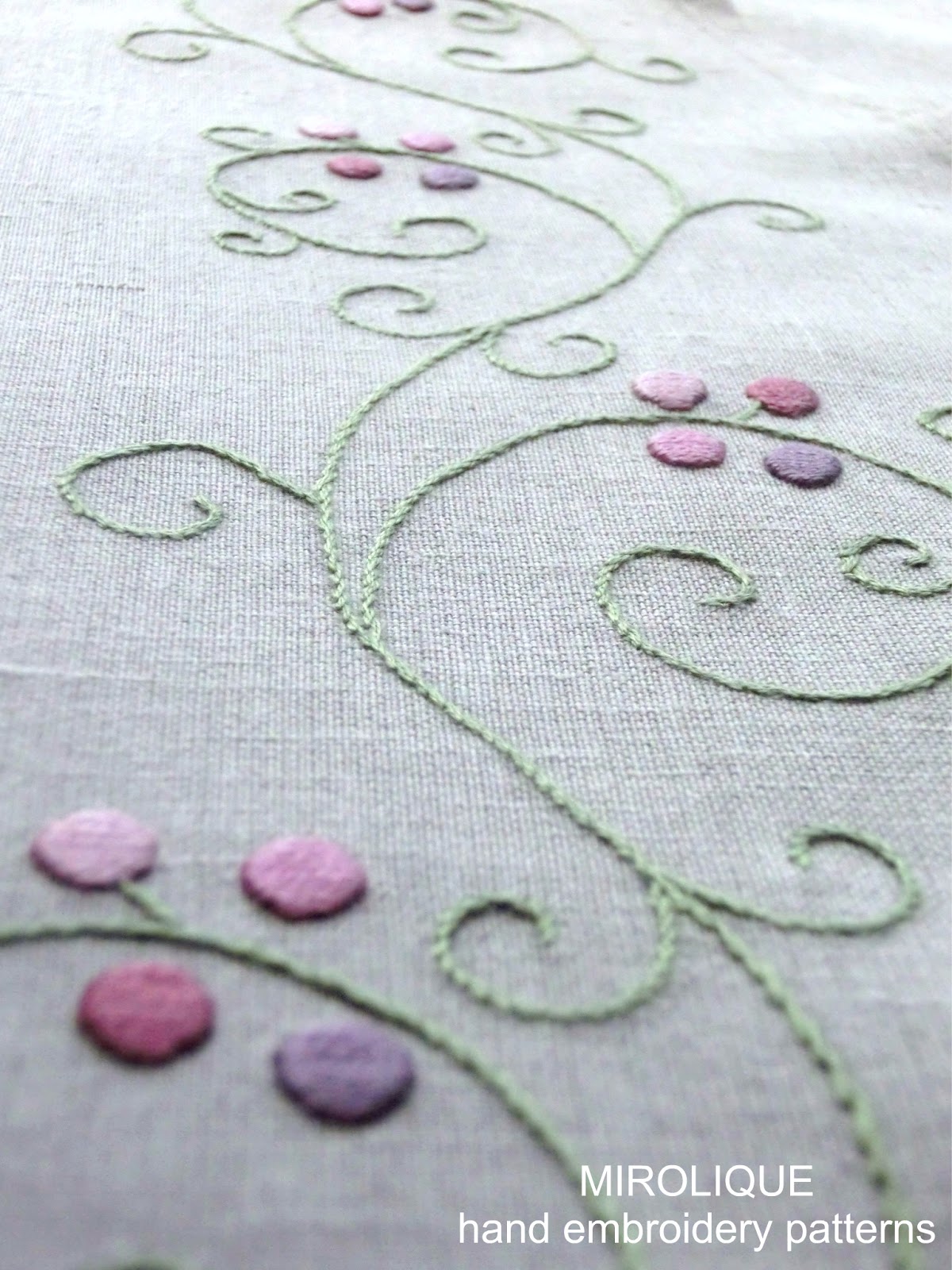 Hand Embroidery Pattern VINE - Studio Mirolique