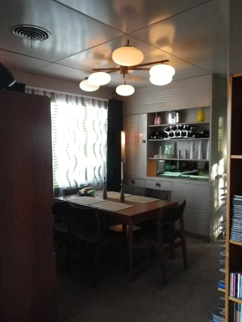 St. Louis Brick: TGS Lustron House