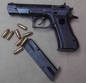 welcome to the world of weapons: Pistol 9mm