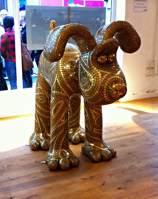 The Greatest Dog Show on Earth | Little Apple Tree