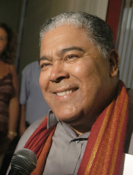 PROMOBOOM!!!: DANNY RIVERA PRESENTA SU NUEVO DISCO NAVIDEÑO "ROMANZA"