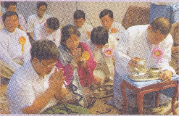 Hla Oo's Blog: Retired General Than Shwe is Doing Very Well!