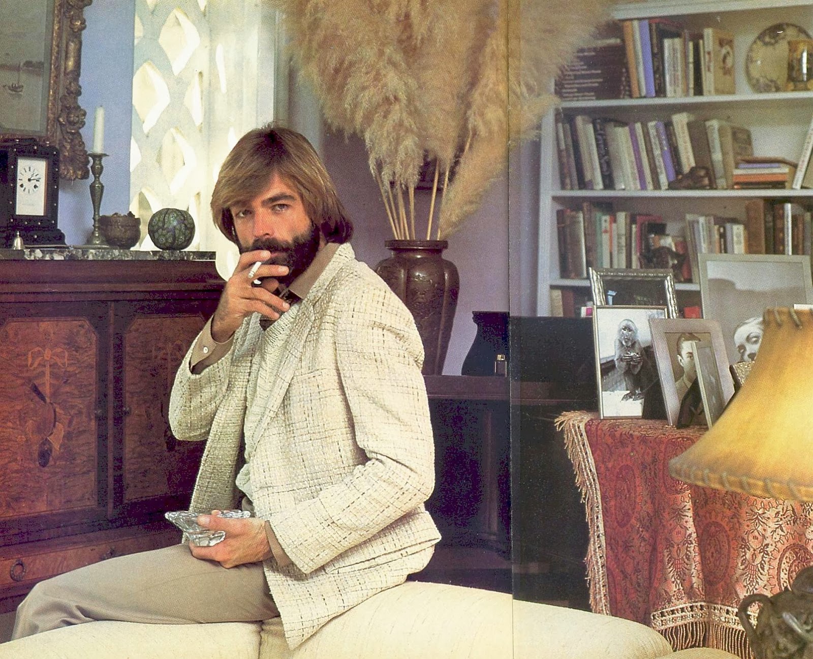 Welcome to my world.... : Bob Blount - The Best of Playgirl - January 1980