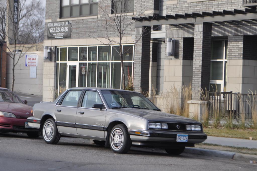 The Automotive Way: Minneapolis Street Sighting: Pontiac 6000 LE