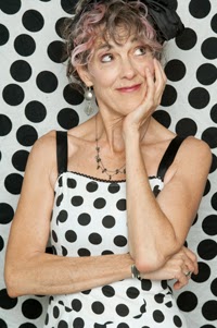 UHURU FURNITURE & COLLECTIBLES: Donna Lou Loves Us!