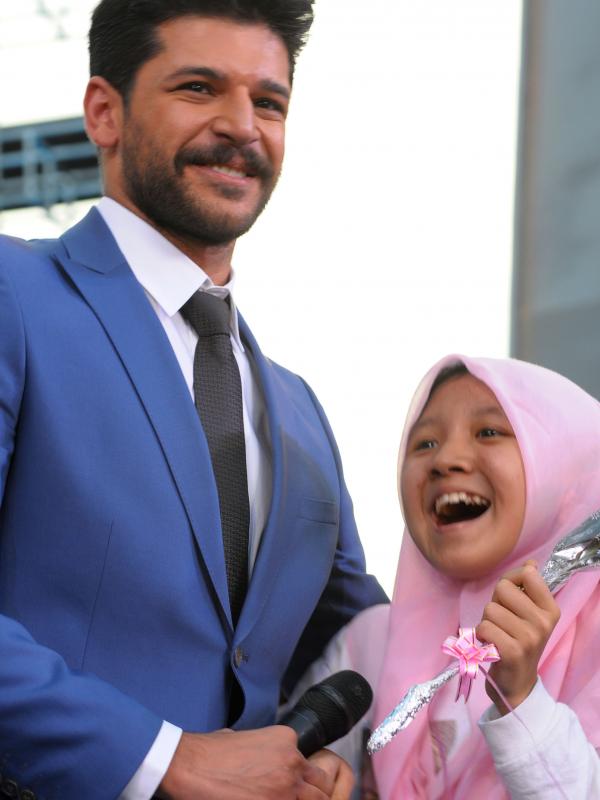 bio: Profil dan Biodata Emre Kivilcim sebagai Selim Emiroglu dalam ...