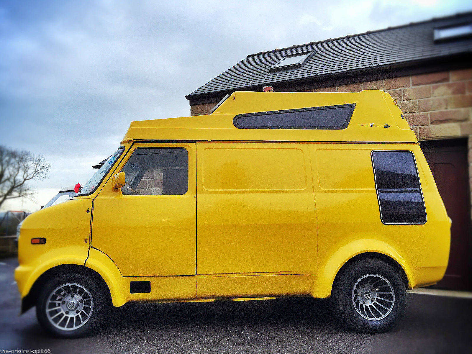 Bedford CF2 Van: Ebay: Custom '73 Bedford CF V6 Camper - UK