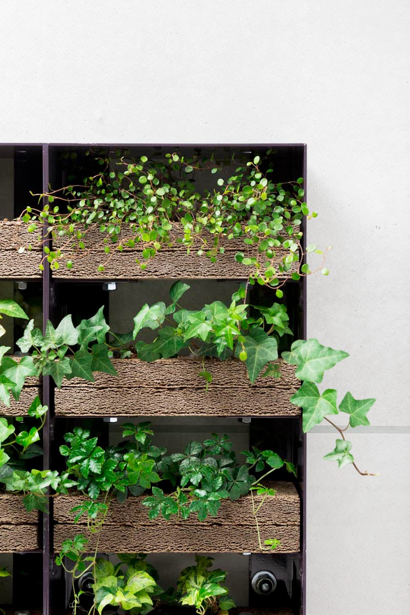 GREEN LOUVER UNIT / building material – moyadesign