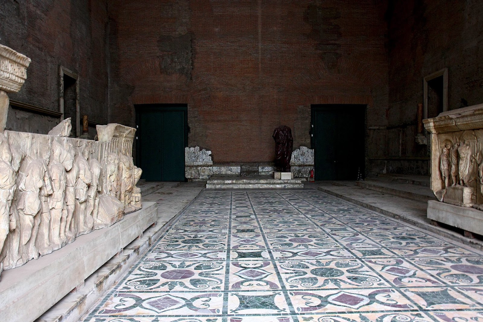 APASIONADOS DEL IMPERIO ROMANO: LA CURIA JULIA