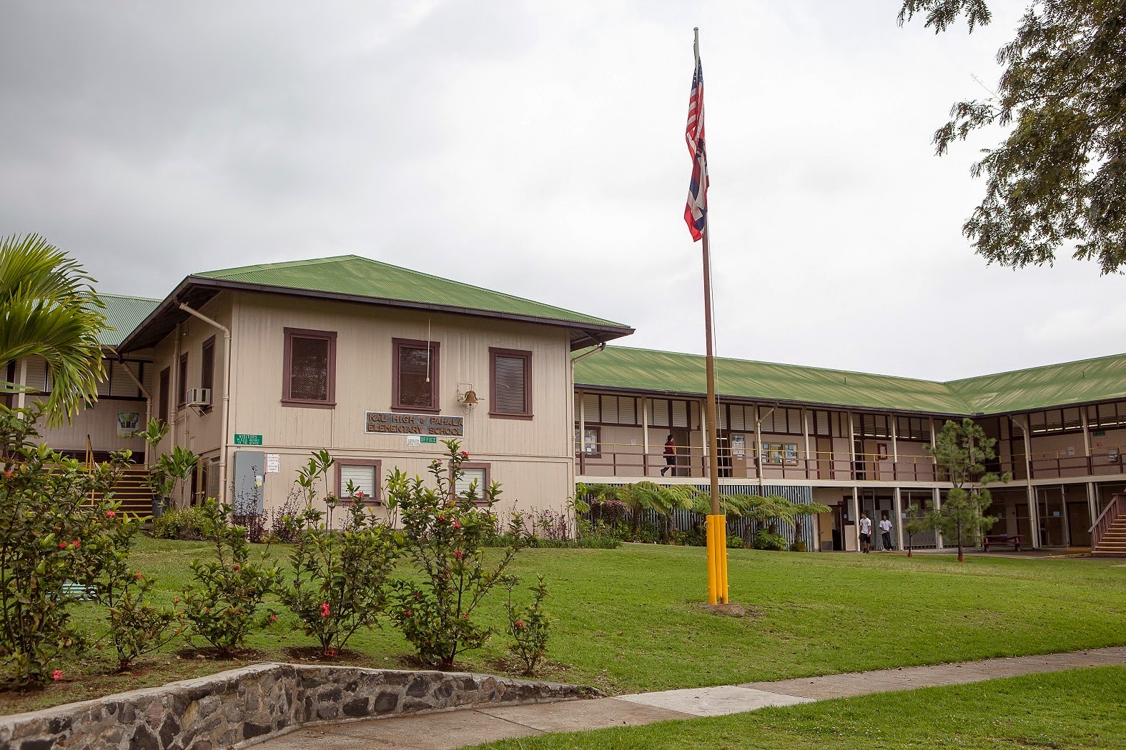 The Ka`u Calendar News Briefs, Hawai`i Island