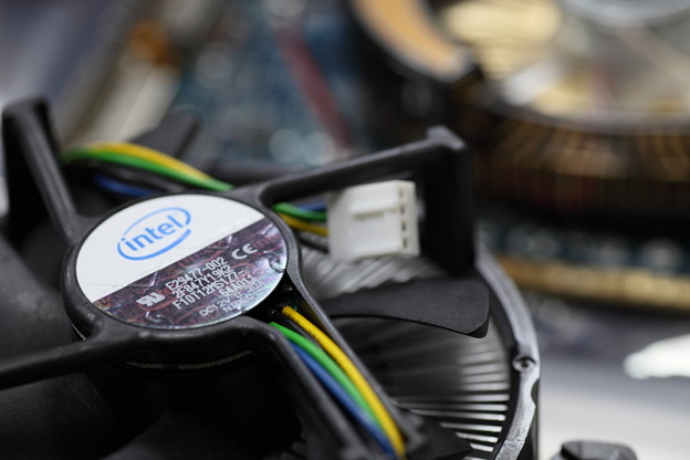 Cara Mudah Memperbaiki Kipas Prosesor Tidak Berputar ( CPU FAN ...