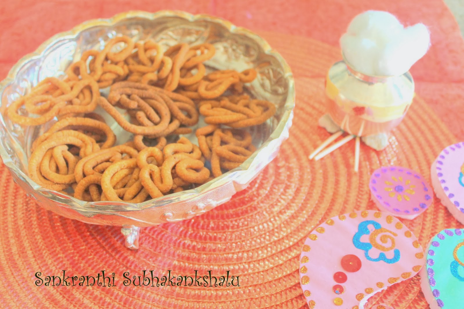 VineelaSiva: Pulla Jantikalu(Tangy and Spicy Murukullu)