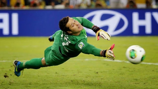 BENFILIADO: O quê? Contrataram um guarda-redes de 34 anos?