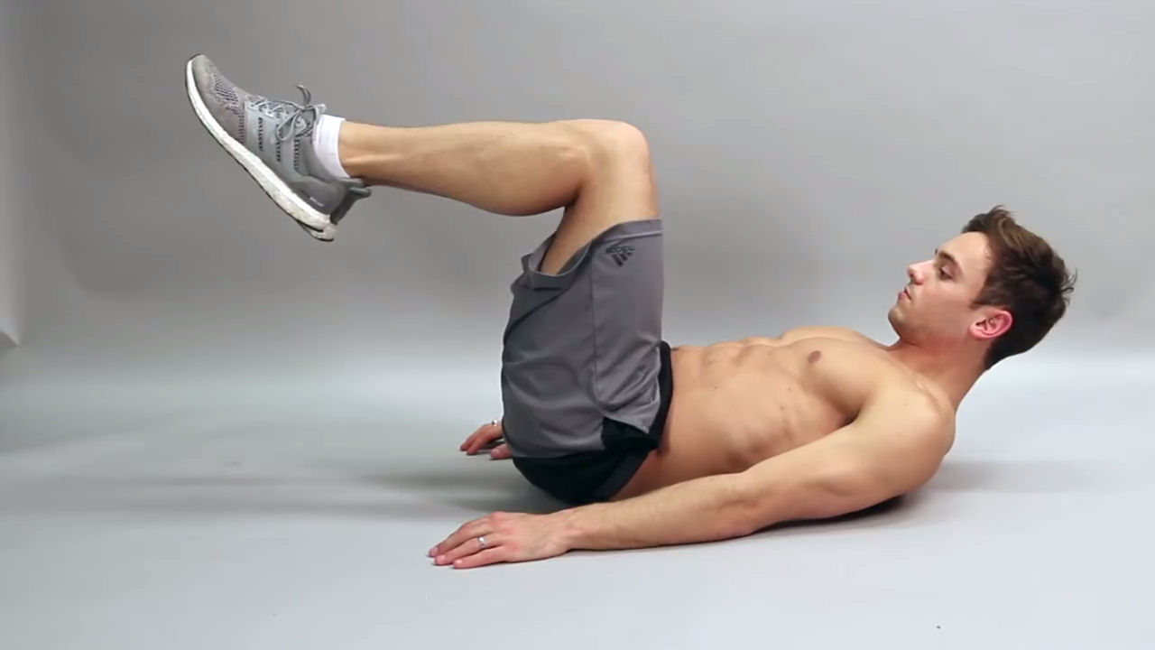 Happy Birthday, Tom Daley! ~ DC's Men of the Moment