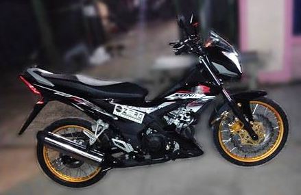 10 modifikasi motor honda sonic 150 r bergaya Road race keren