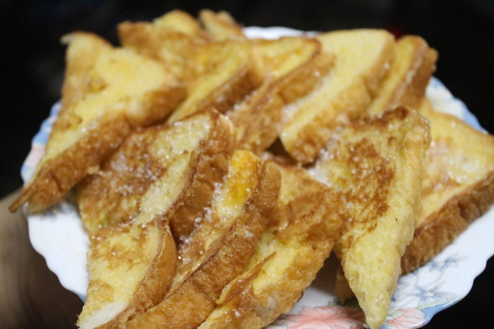 Femi's Kitchen: SWEET BREAD TOAST